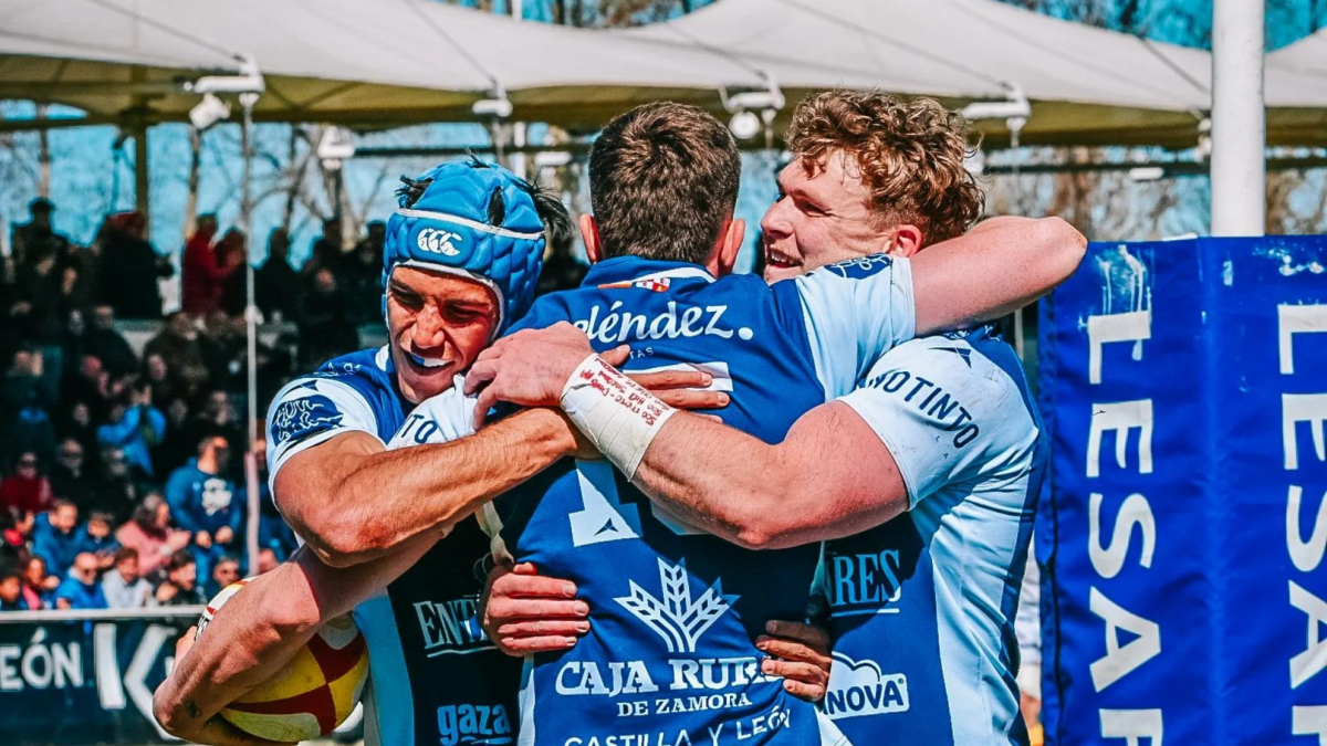 VRAC Quesos Entrepinares no cede en cabeza de la División de Honor