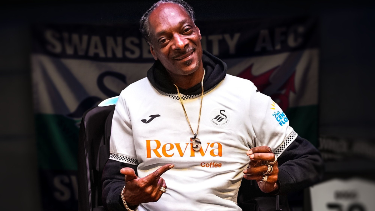El rapero Snoop Dogg se convierte en copropietario del Swansea City