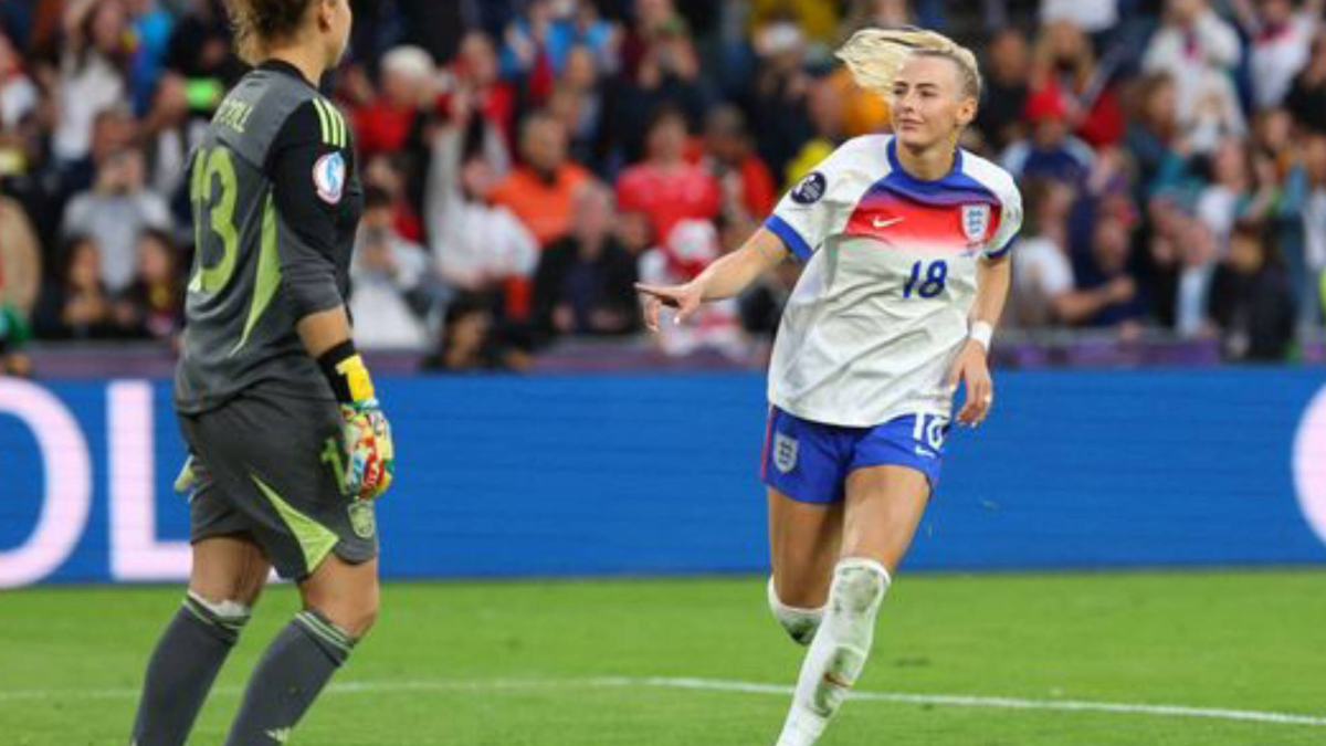 El polémico gesto de Chloe Kelly con Cata Coll tras condenar a España ...
