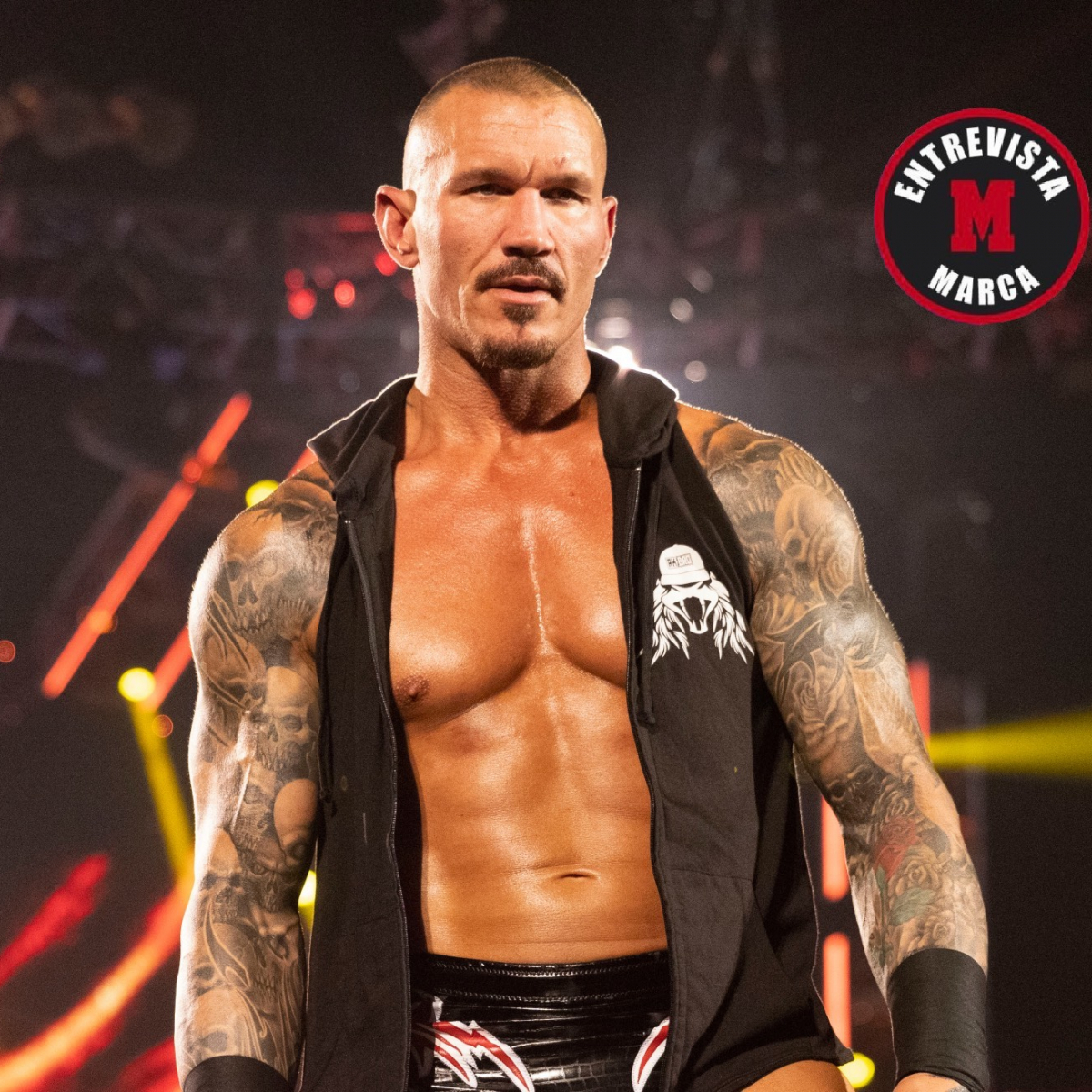 Jojo Y Randy Orton Tomados De La Mano Randy Orton Visitó