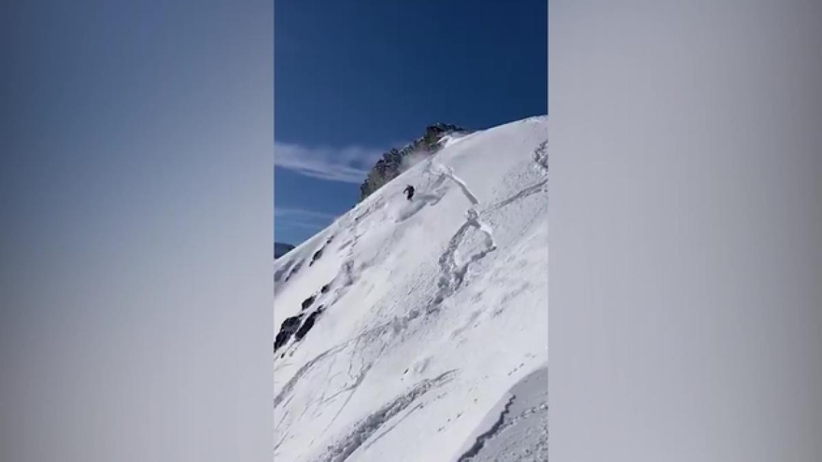 Sobrevive milagrosamente a un alud provocado por él en un fuera pista ...