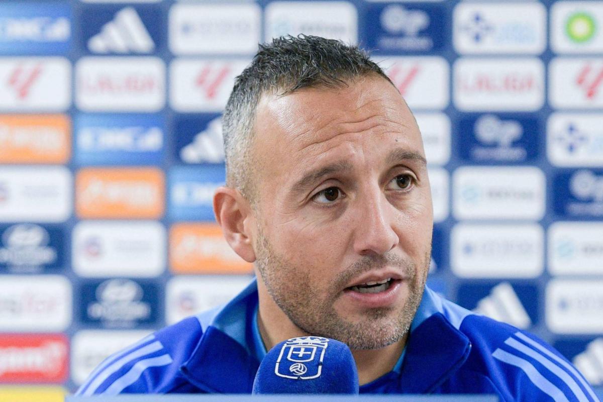 El capitán toma el timón