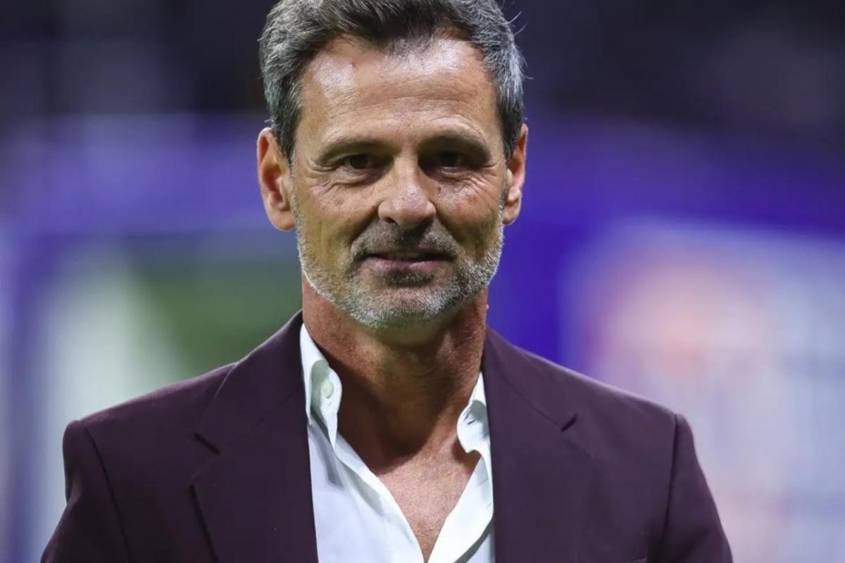 El Real Valladolid última la llegada de Diego Cocca como entrenador