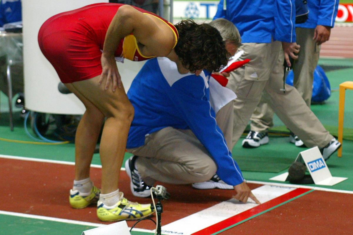 La "mierda de perro" que viene a revolucionar la longitud se estrena ...