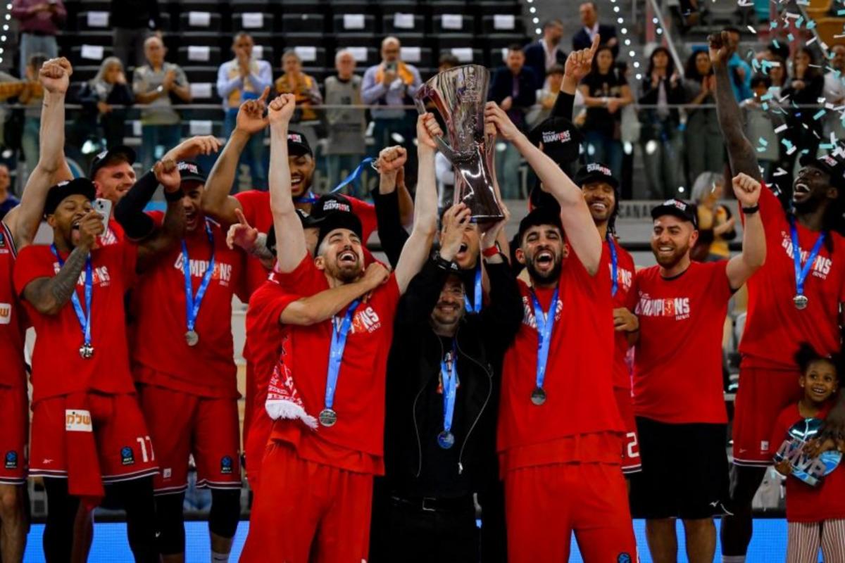 Dani revere i felt drawn when I came across the photos of