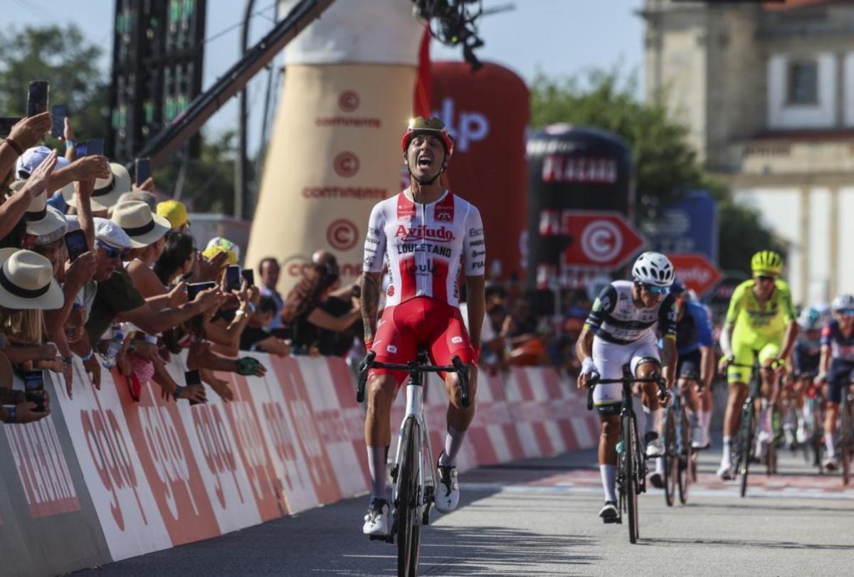 Ricki cute size queen meets her challenge i’m baffled by