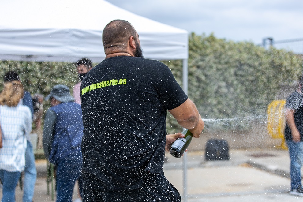 Juan Ferrer consigue su primera Liga Nacional de Fuerza