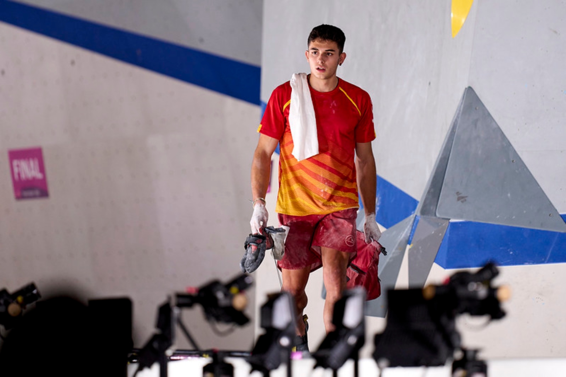 Alberto Ginés, clasificado para las semifinales de dificultad en el Europeo