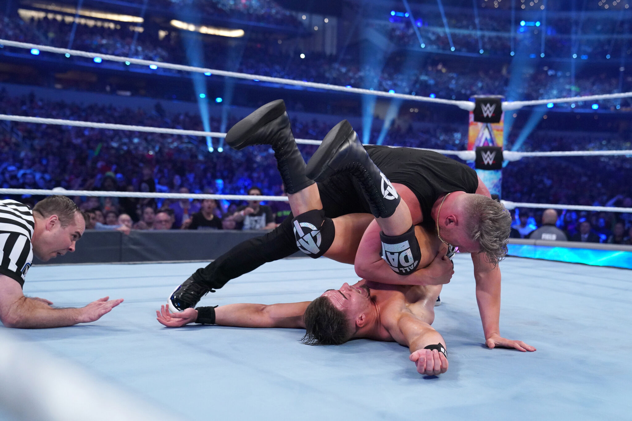 Las imágenes más espectaculares de WrestleMania 38: Logan Paul, Rey ...