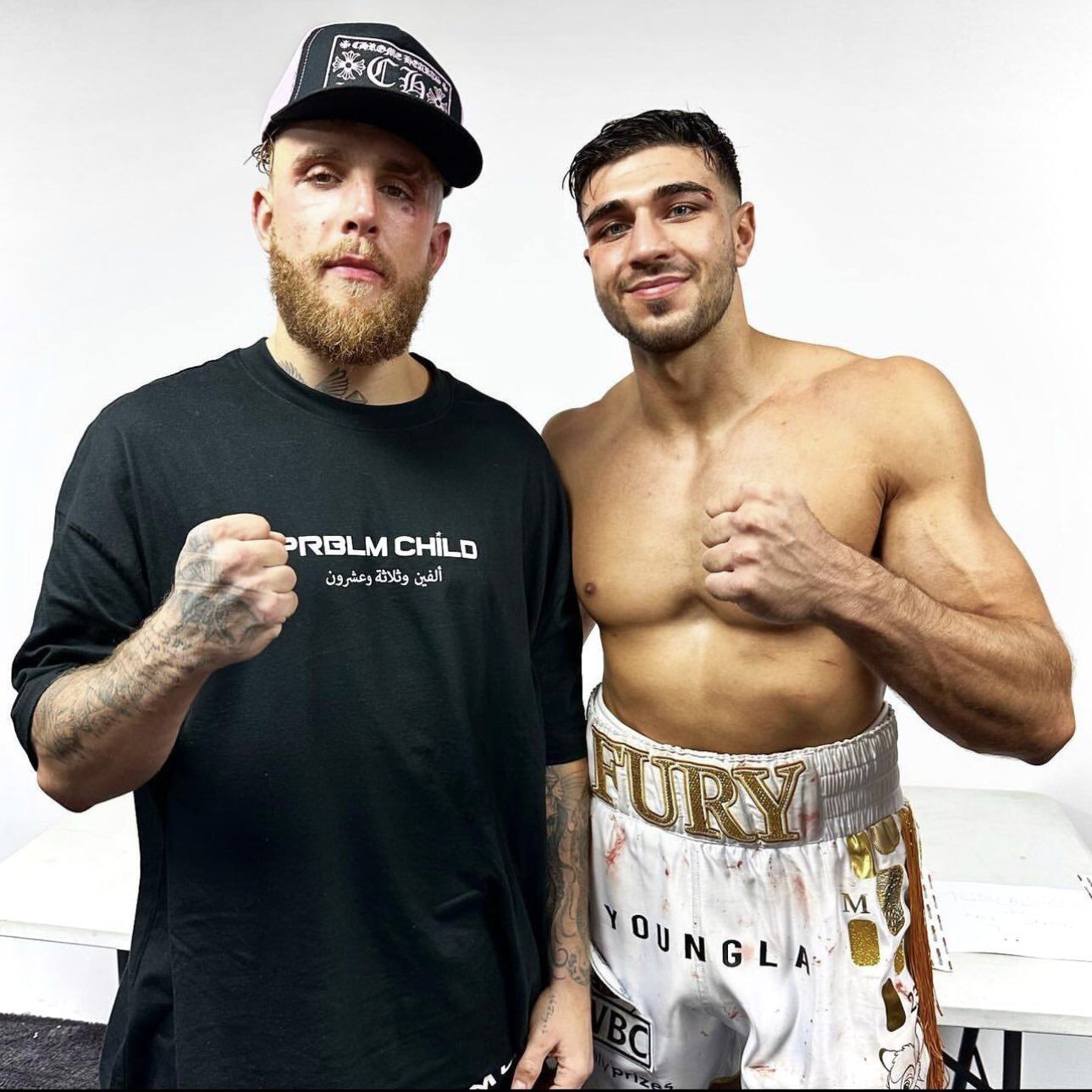 Inigualable show de Jake Paul y Tommy Fury en Arabia con testigos como ...