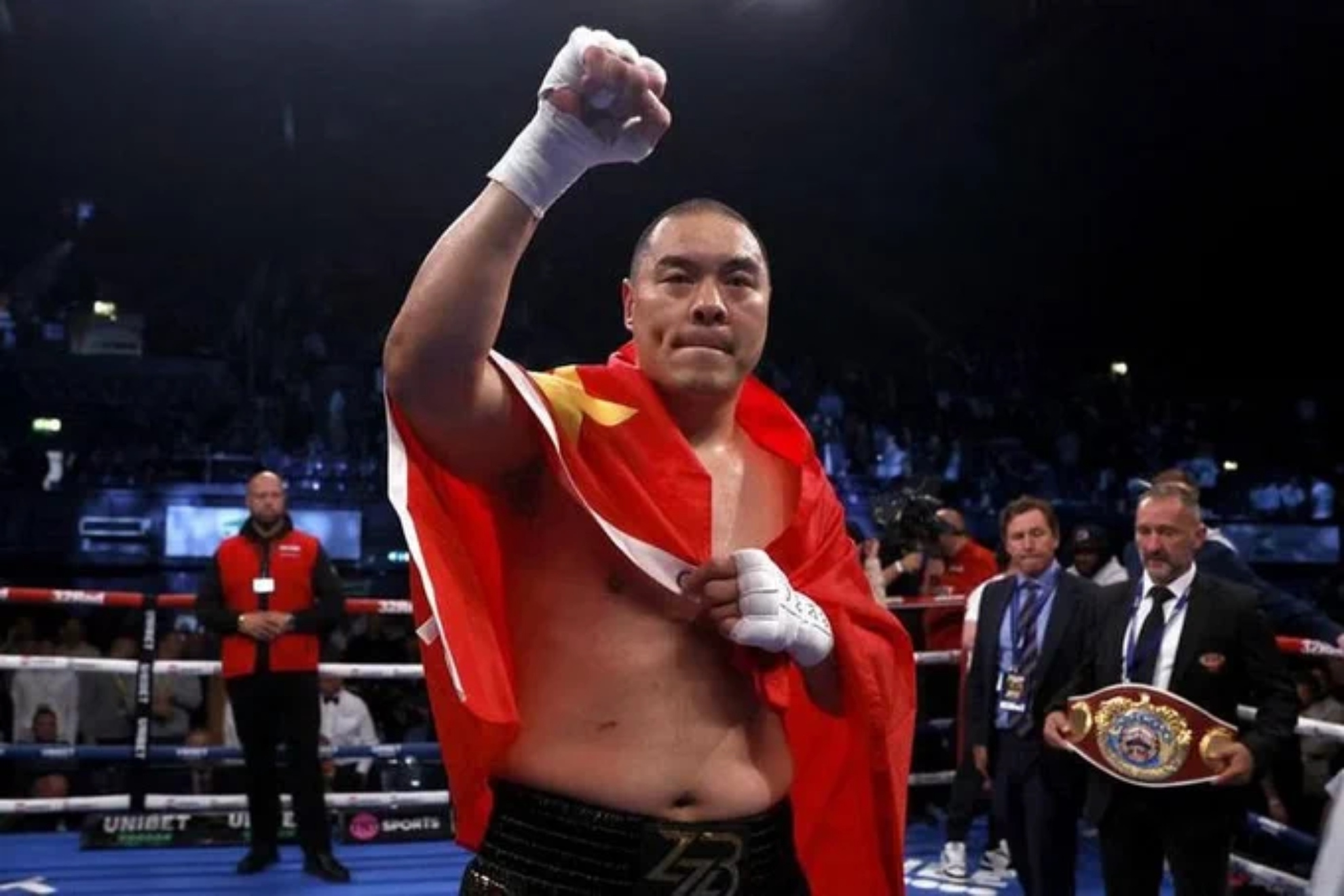 Zhilei Zhang, el boxeador chino de 40 años que reta a las leyendas en ...