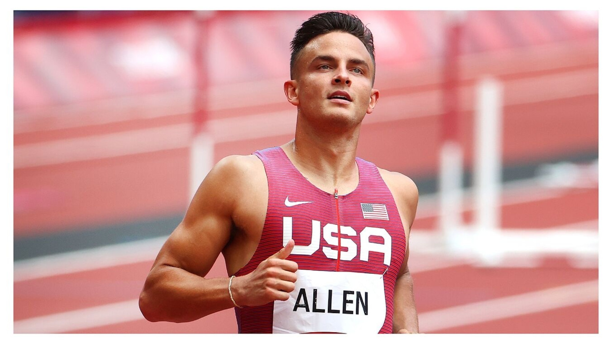 Devon Allen, tercera mejor marca de todos los tiempos en 110 m vallas