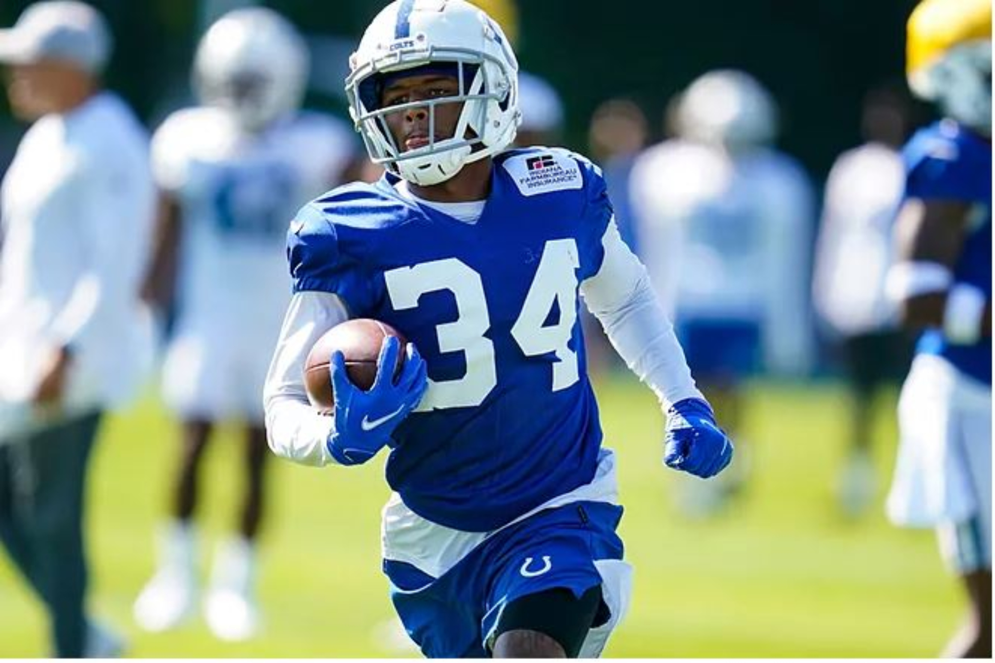 Isaiah Rodgers reconoce que violó la política de apuestas de la NFL