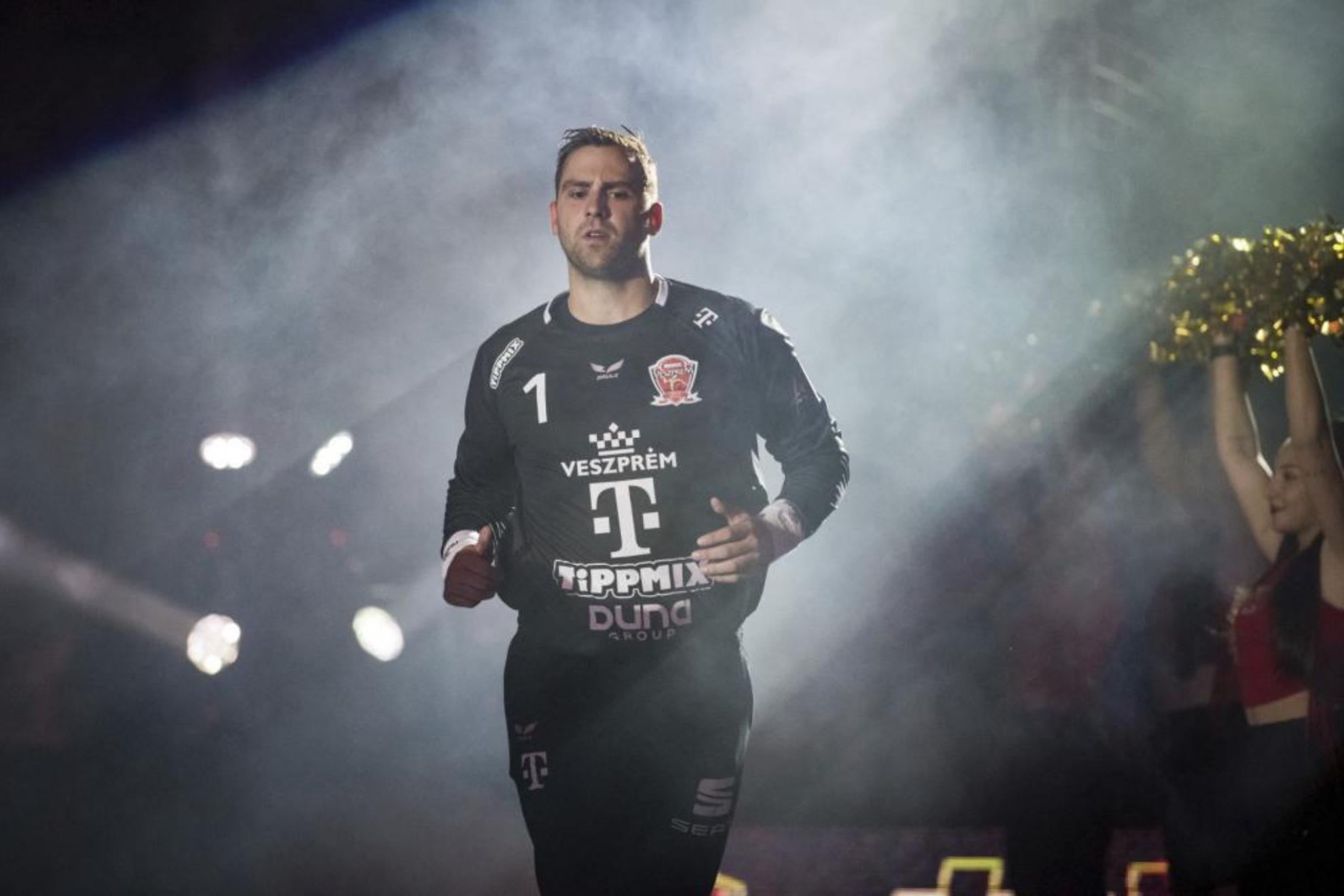 El portero 'Hispano' Biosca jugará en el Nantes las tres próximas ...