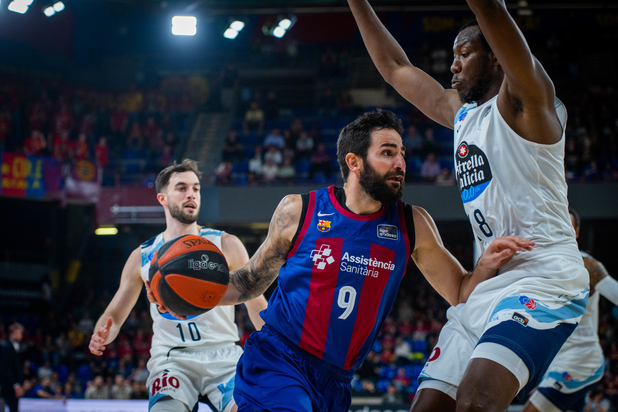 El Barça se estampa con el antepenúltimo: Breogán toma el Palau