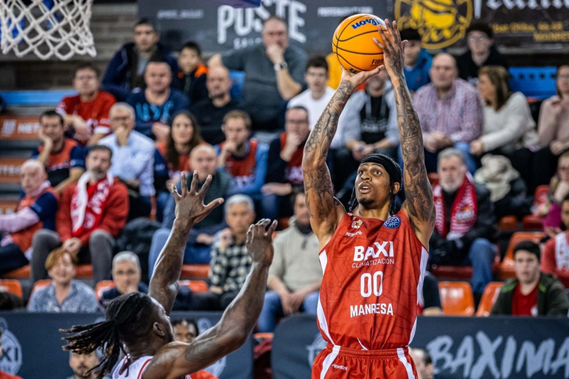 El BAXI Manresa sonríe en Europa y empieza la segunda fase con triunfo