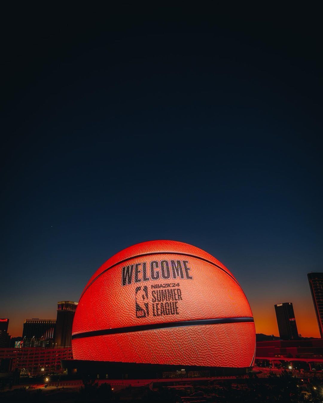 La hoja de ruta de Ilia Topuria: Max Holloway y La Sphere, en el objetivo