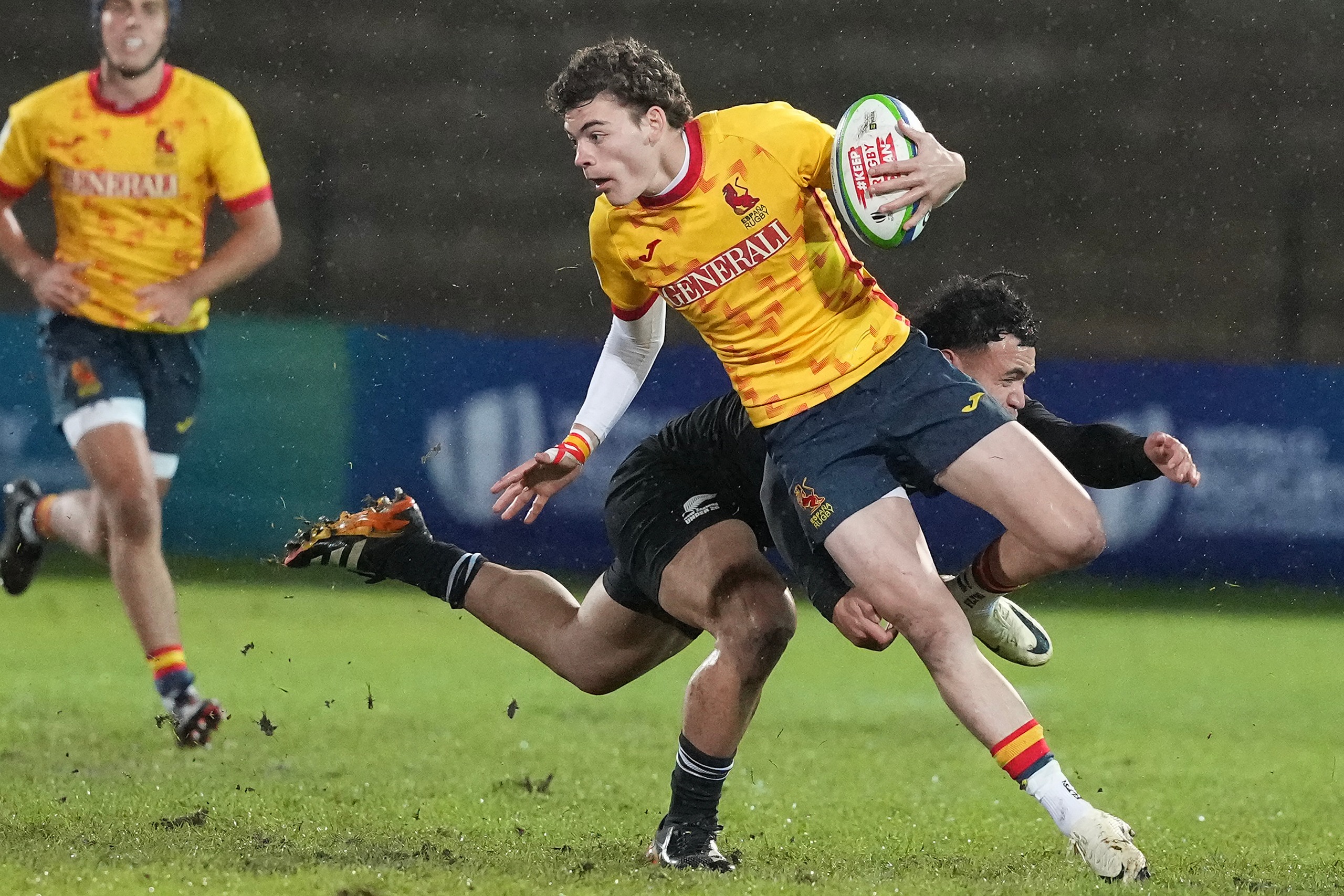 Un diluvio dejó en la mitad el España-Nueva Zelanda del Mundial sub-20