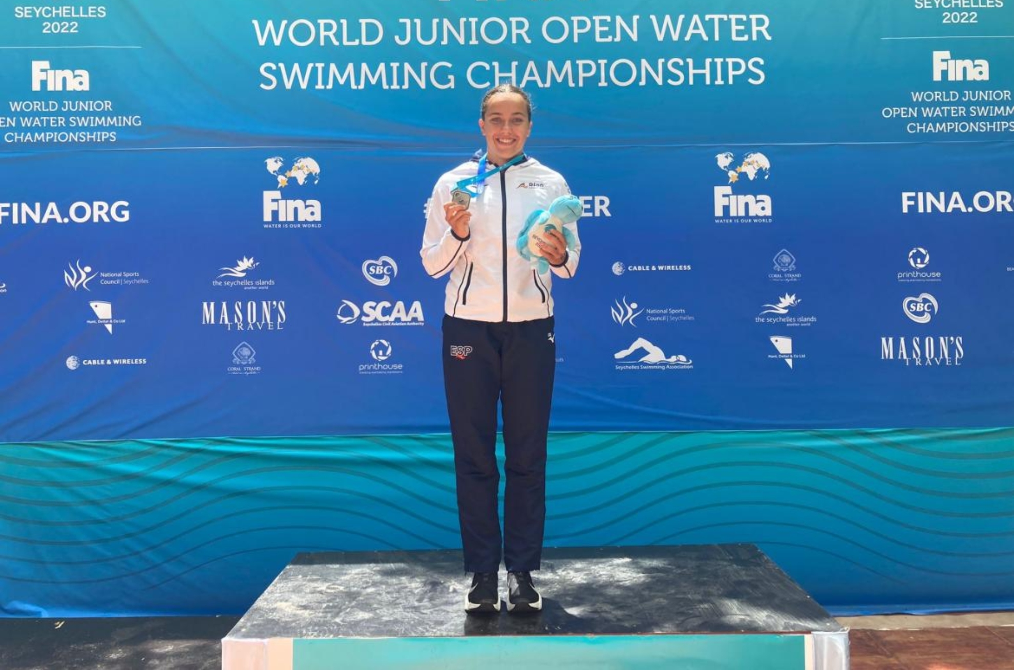 Candela Sánchez, plata en los 10 km en los Mundiales júnior de aguas ...