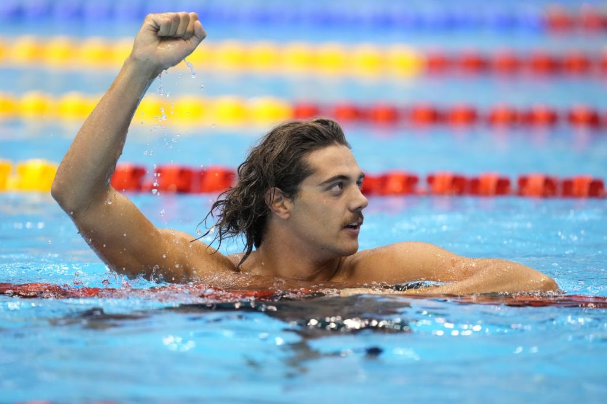 China y Thomas Ceccon brillan en la segunda jornada de los Mundiales