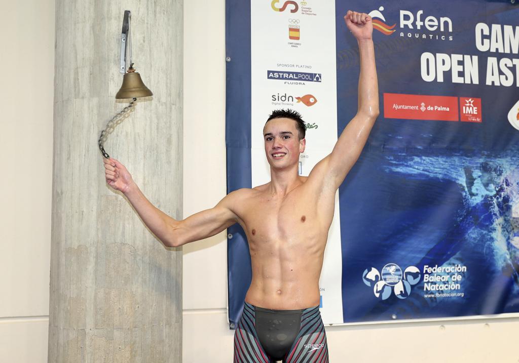 Carlos Garach: "La natación española va a sorprender en Los Ángeles 2028"