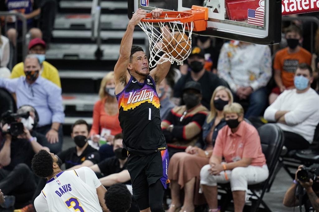 Lebron Y Unos Lakers Sin Marc Gasol Se Hunden Ante Un Devin Booker De