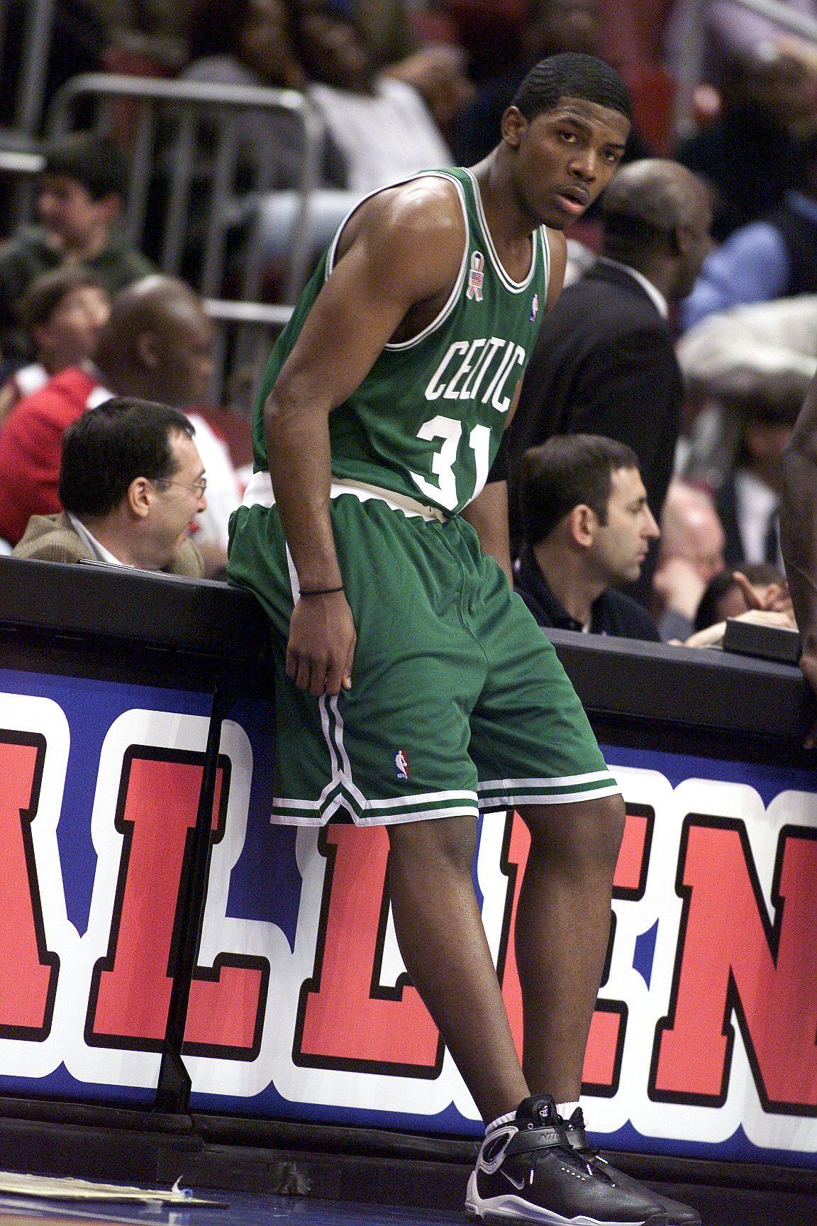 Cambio radical: una estrella de la NBA transforma su cuerpo a los 41 ...