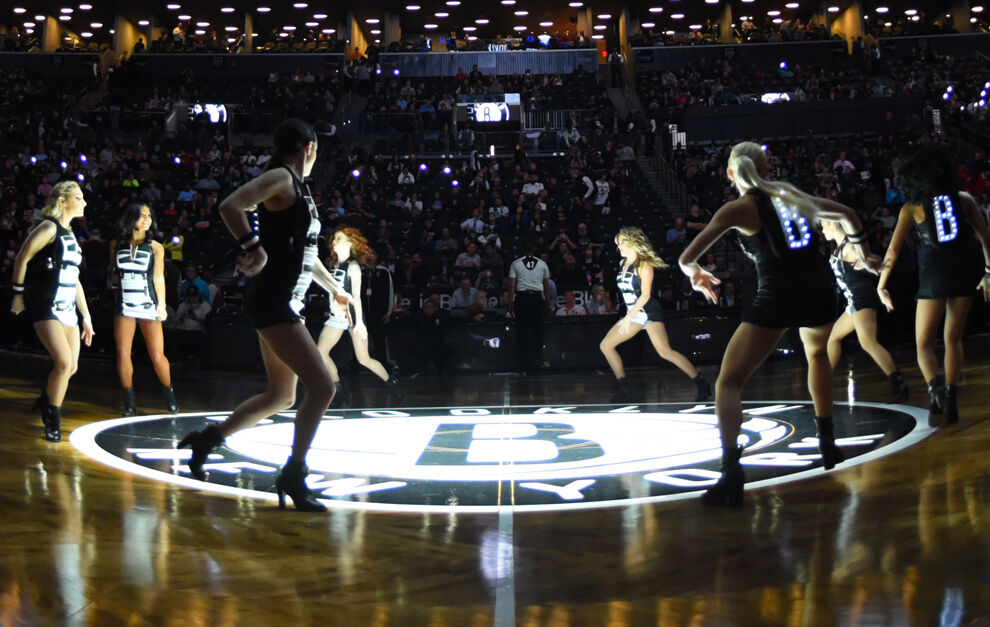 "Fui cheerleader en la NBA y tuve actos sexuales con jugadores, a pesar ...