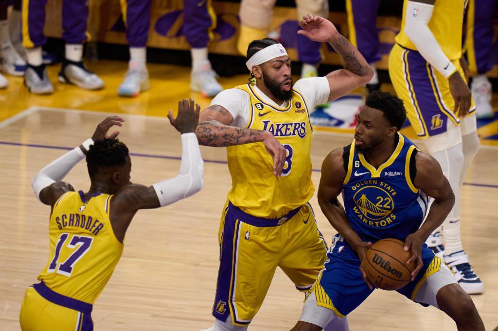 LeBron James entierra la dinastía de los Warriors y se cita con Denver