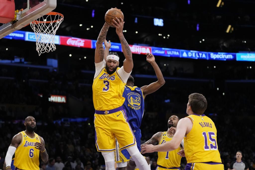 Nikola Jokic vs. Anthony Davis: arranca la batalla más salvaje del ...