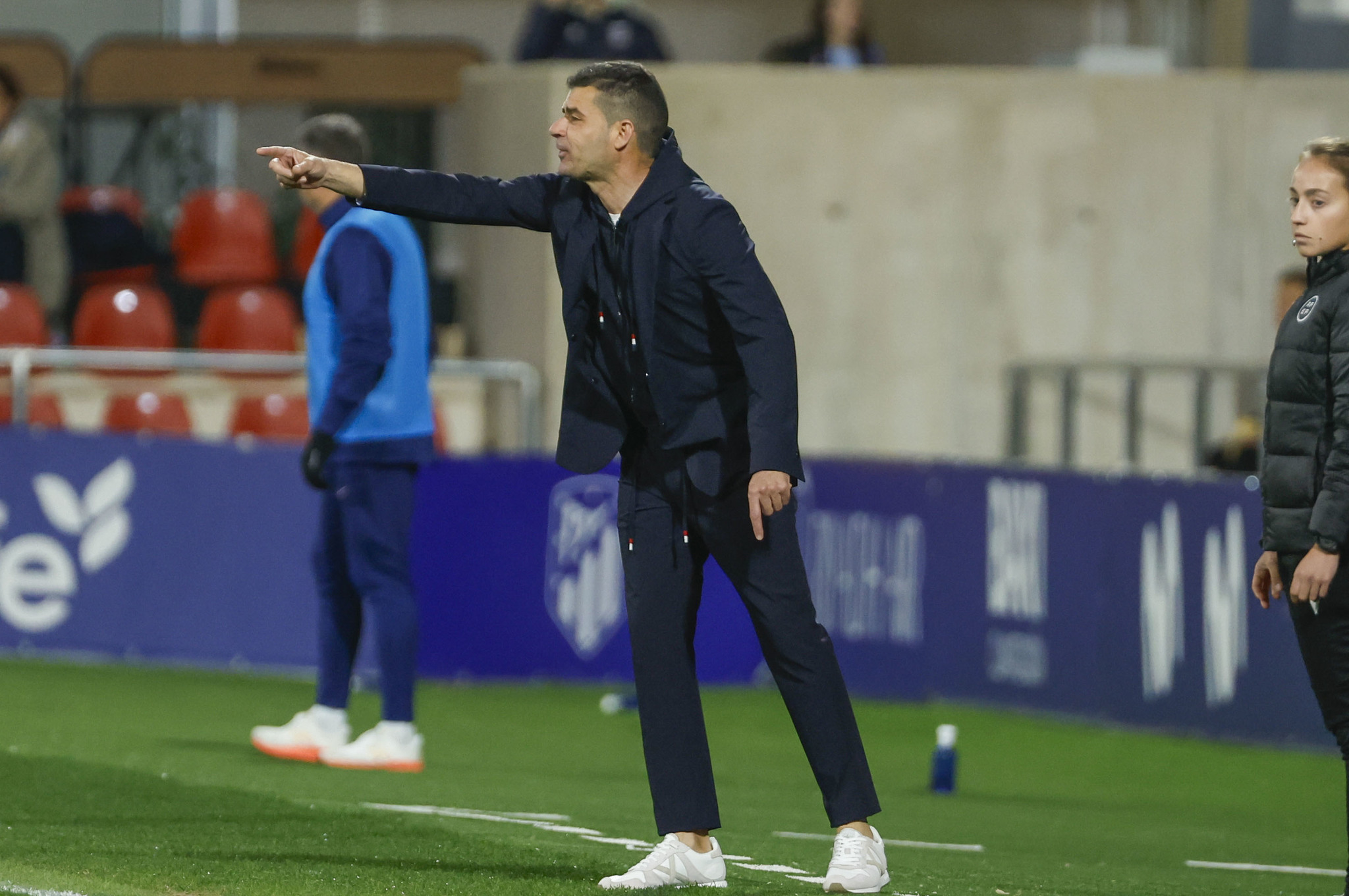 Polémica arbitral en el Atlético 1-1 Real Madrid: no pitan penalti en ...