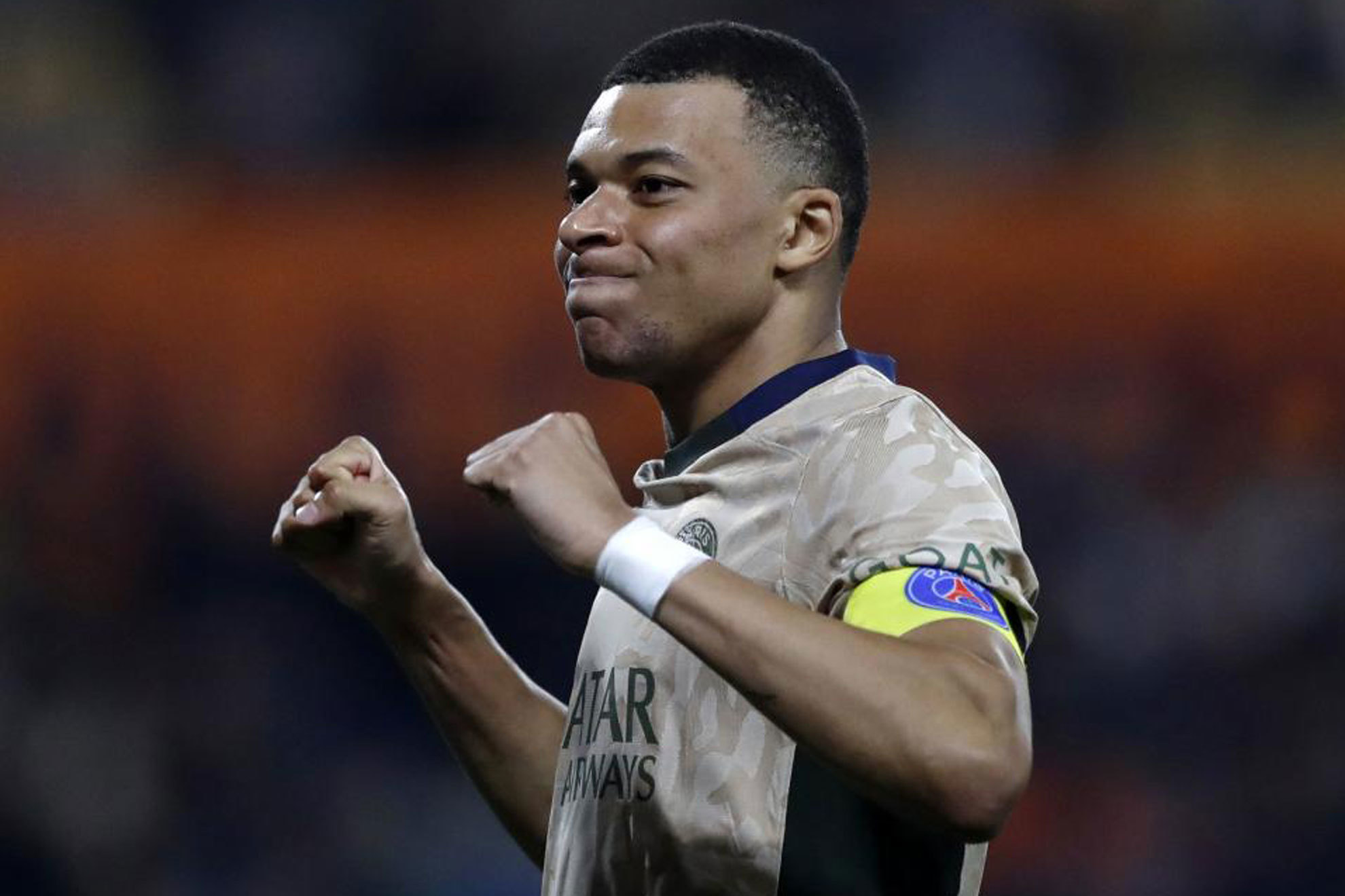'Killer' Mbappé: roza su temporada más goleadora cuando se despide del PSG