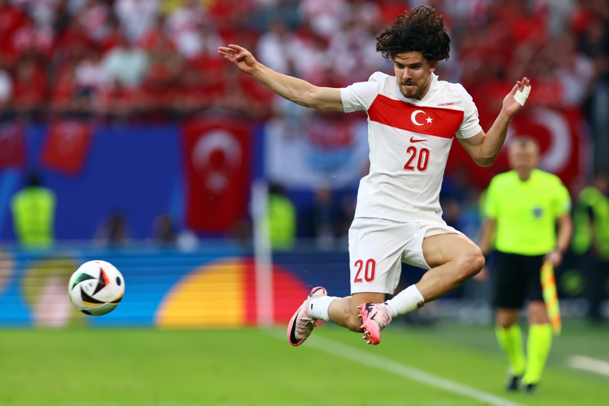 Ferdi Kadioglu, el 'holandés errante' que brilla con Turquía: "Nos ...