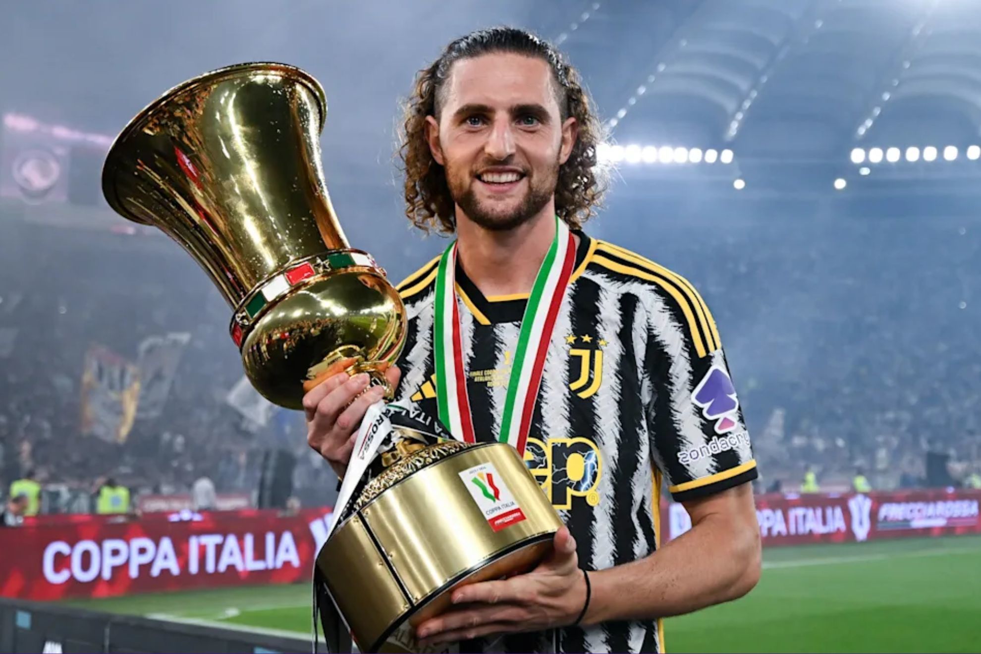 La Juventus se cansa de esperar y se despide de Adrien Rabiot