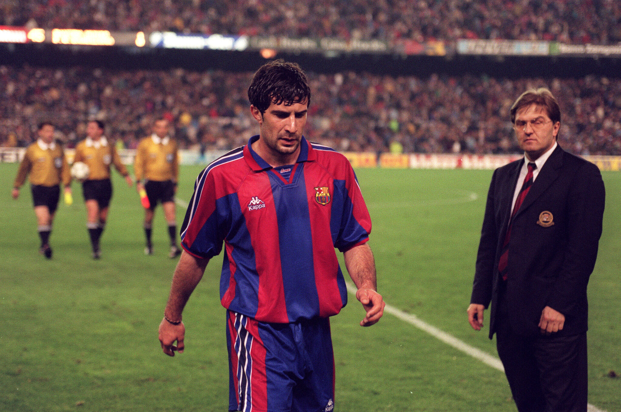 La historia de las camisetas del Barcelona: recuerda las marcas ...