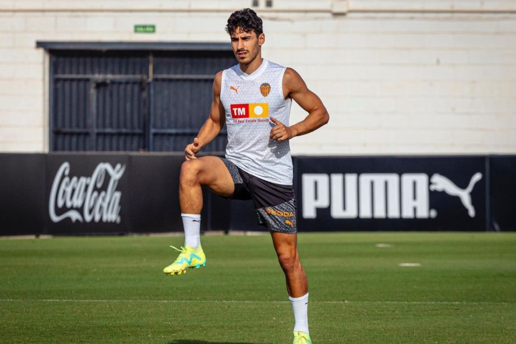 André Almeida: "Tuve muchas dudas porque no sabía si me quedaría bien"