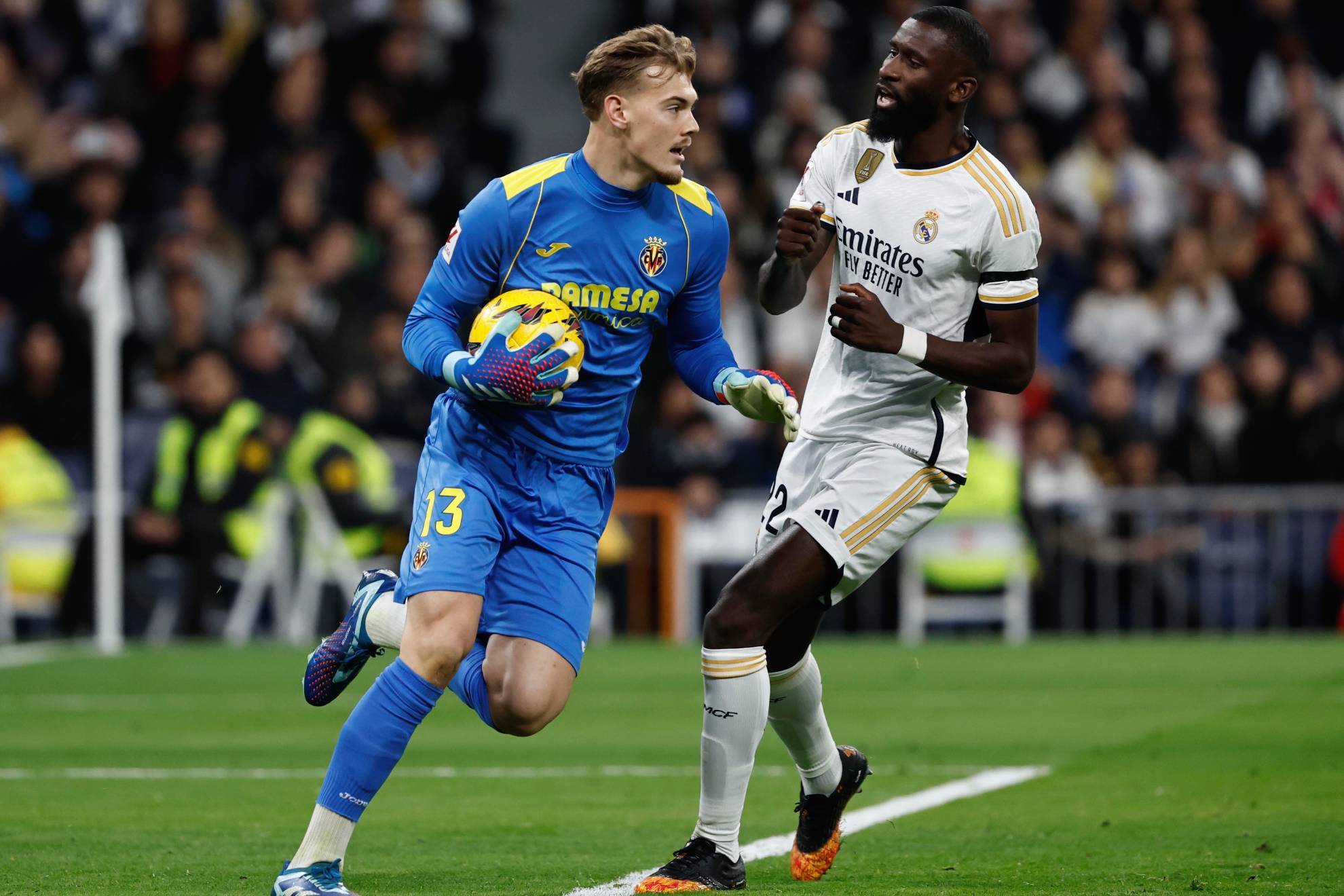 La Premier le echa el ojo a Jorgensen