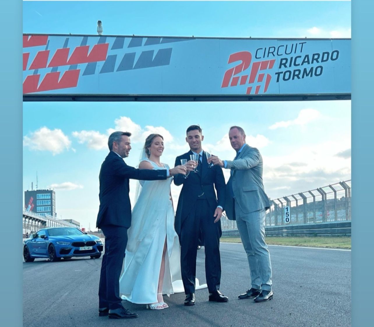 Hugo Duro da el "sí quiero" con Mestalla de testigo