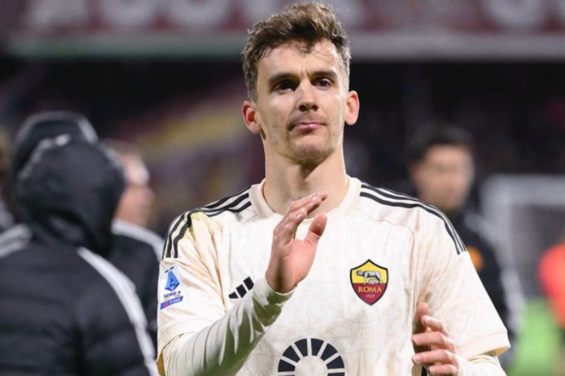 El Betis acelera por Diego Llorente | Marca