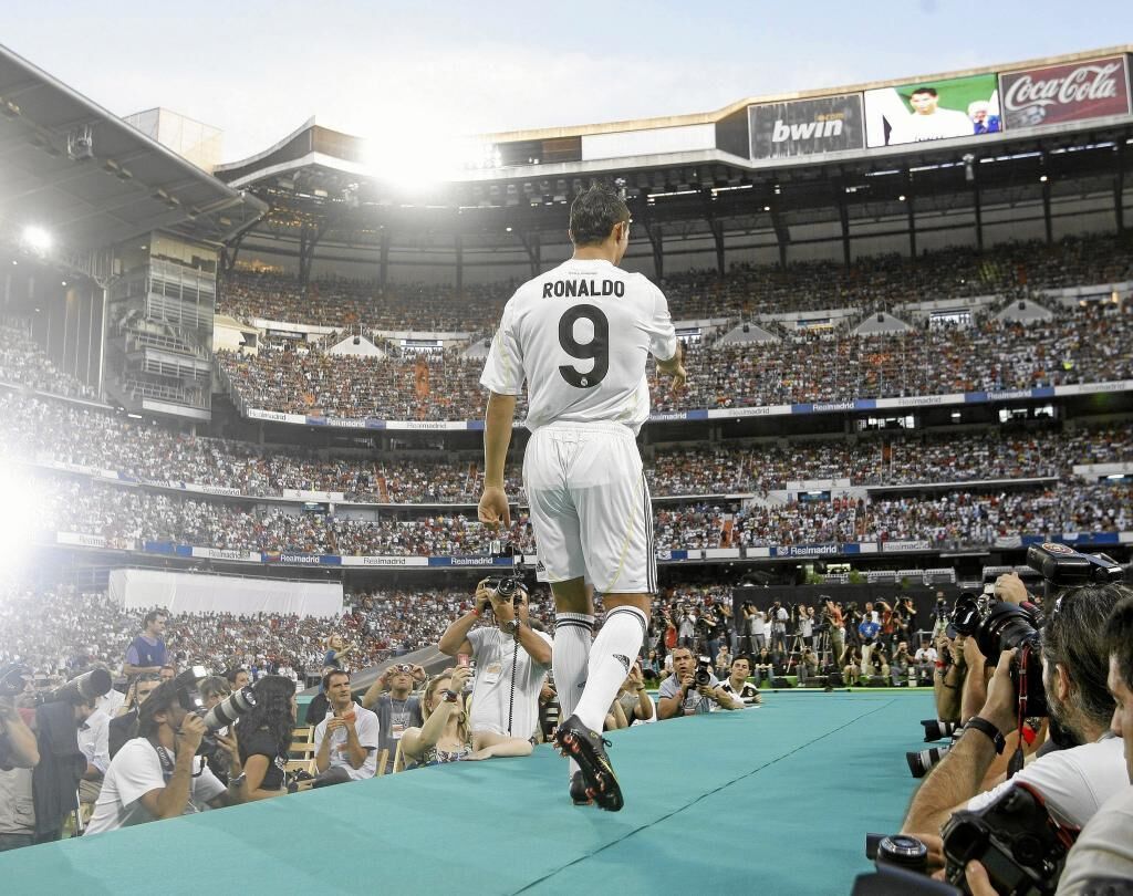 Real Madrid: Se cumplen 15 años de la presentación de Cristiano Ronaldo ... Real Madrid: Se cumplen 15 años de la presentación de Cristiano Ronaldo ...