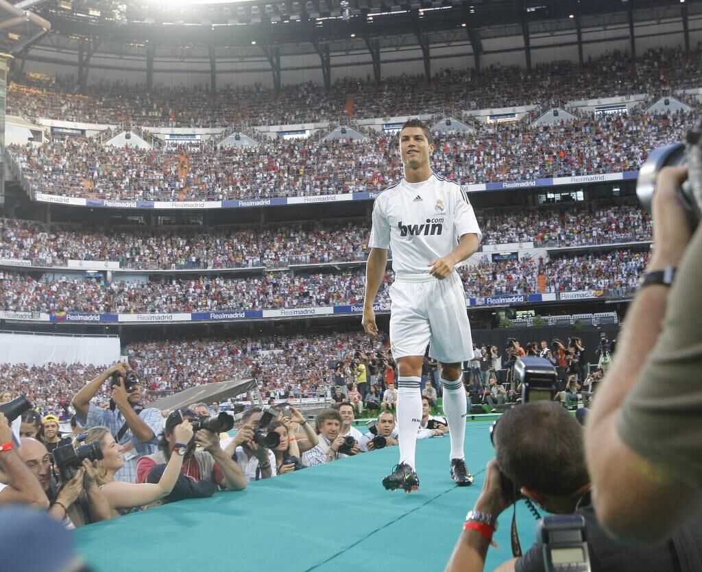 Real Madrid: Se cumplen 15 años de la presentación de Cristiano Ronaldo ...