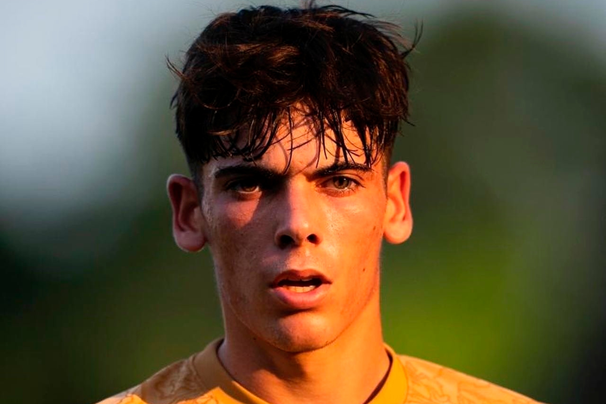 El futuro de Álex Valle pide una decisión rápida