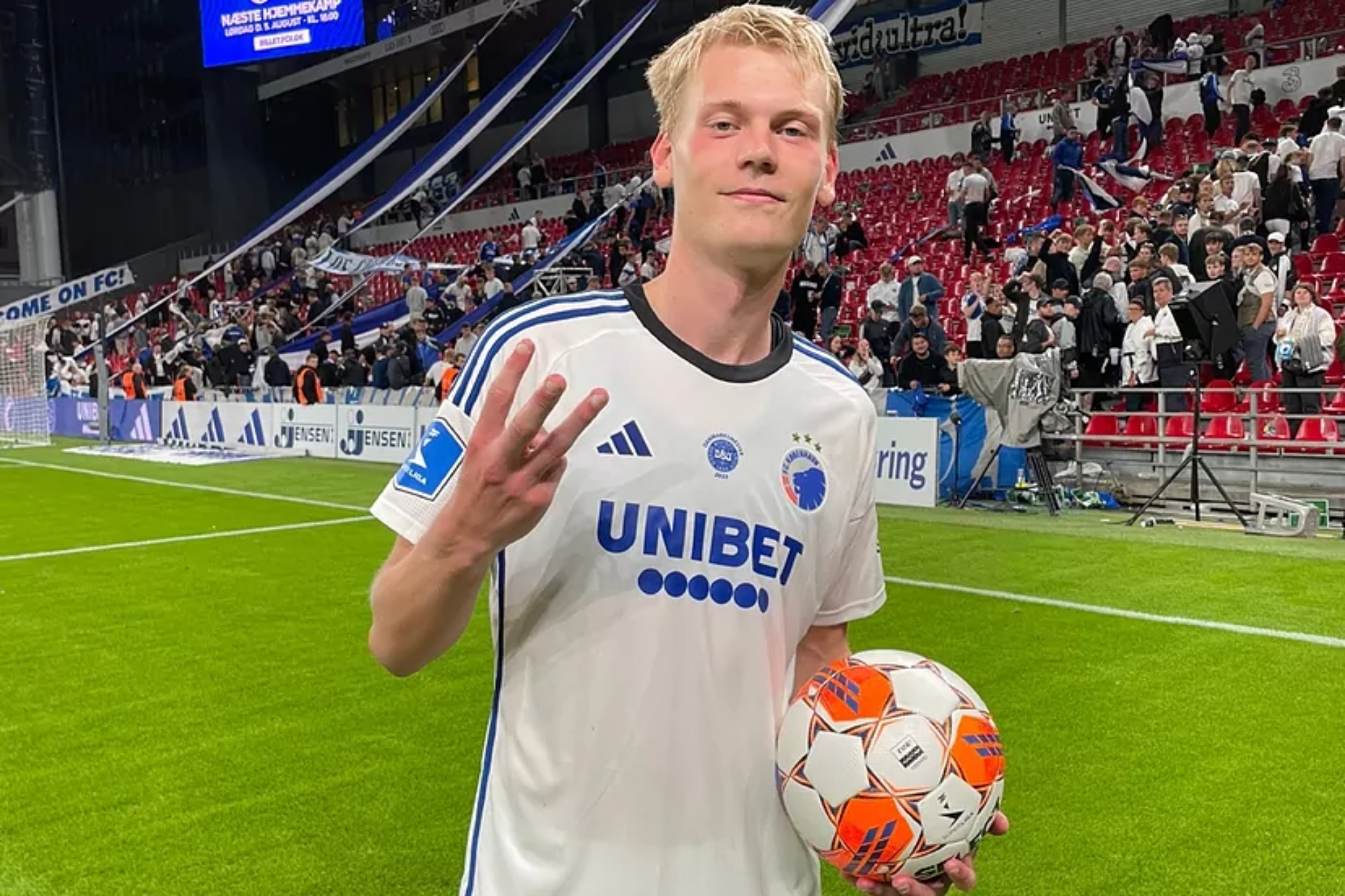 Óskarsson, en la agenda de los delanteros