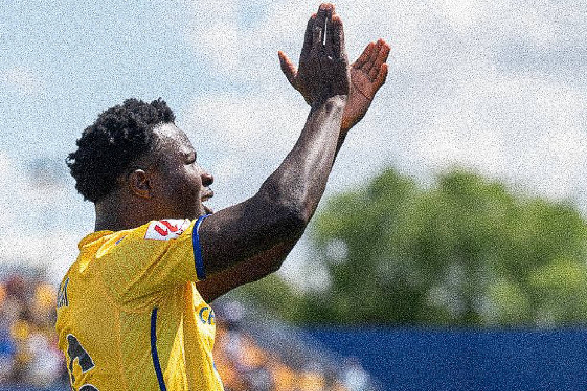 El Qarabag se adelanta al Elche y se lleva a Addai desde el Alcorcón