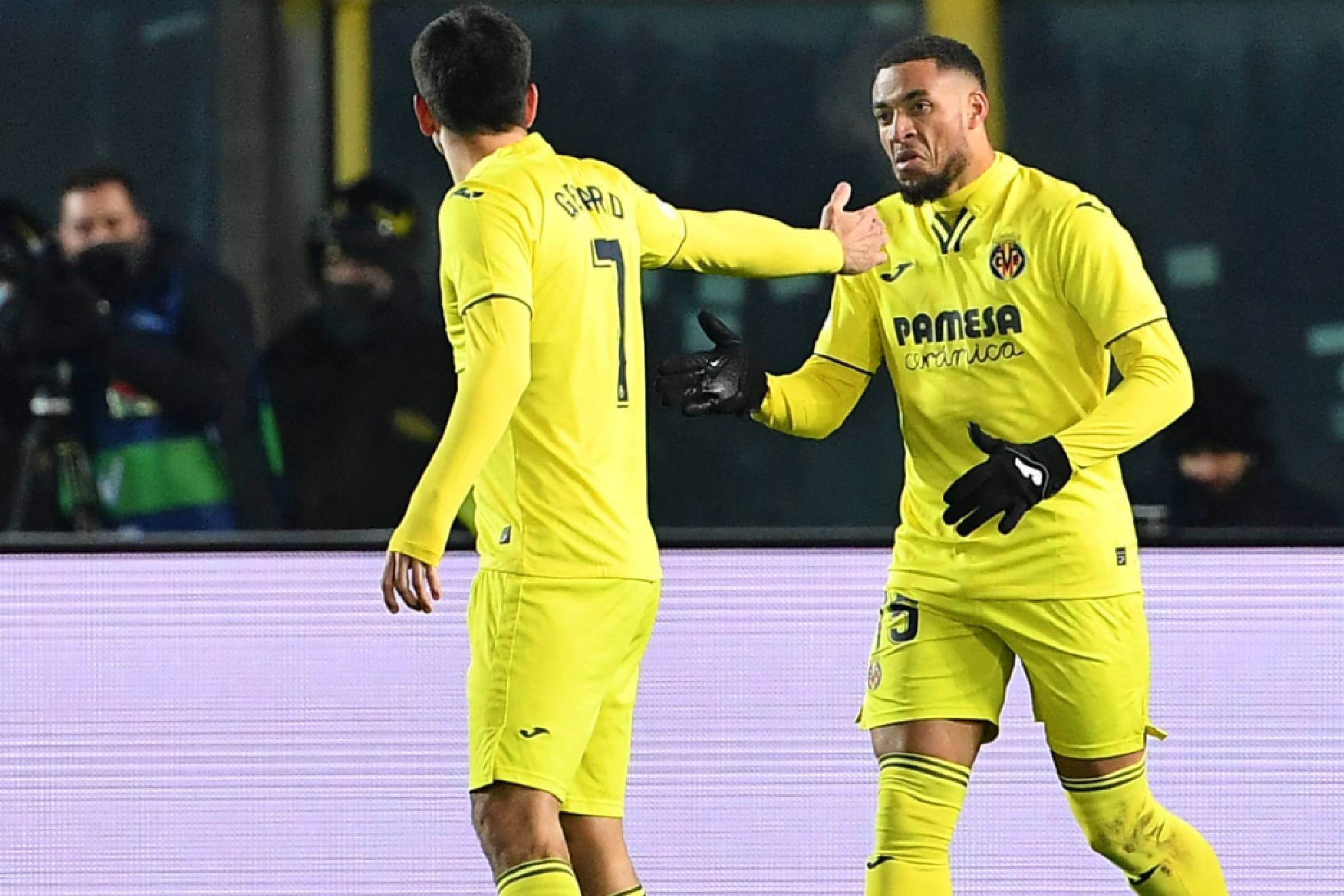 Al Villarreal se le cae la delantera para viajar a Valencia