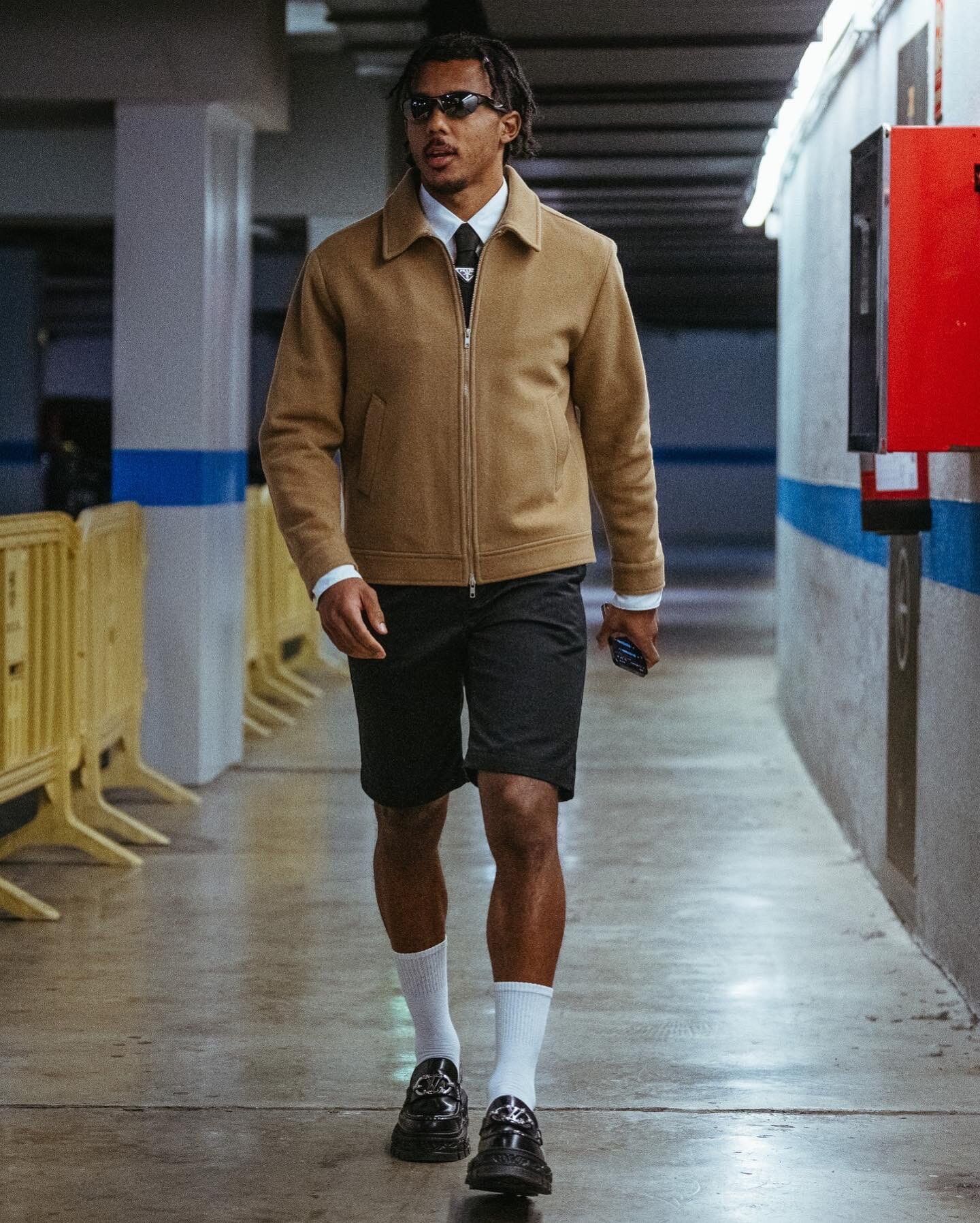 Koundé vuelve a sorprender con su extravagante 'look': así han sido ...