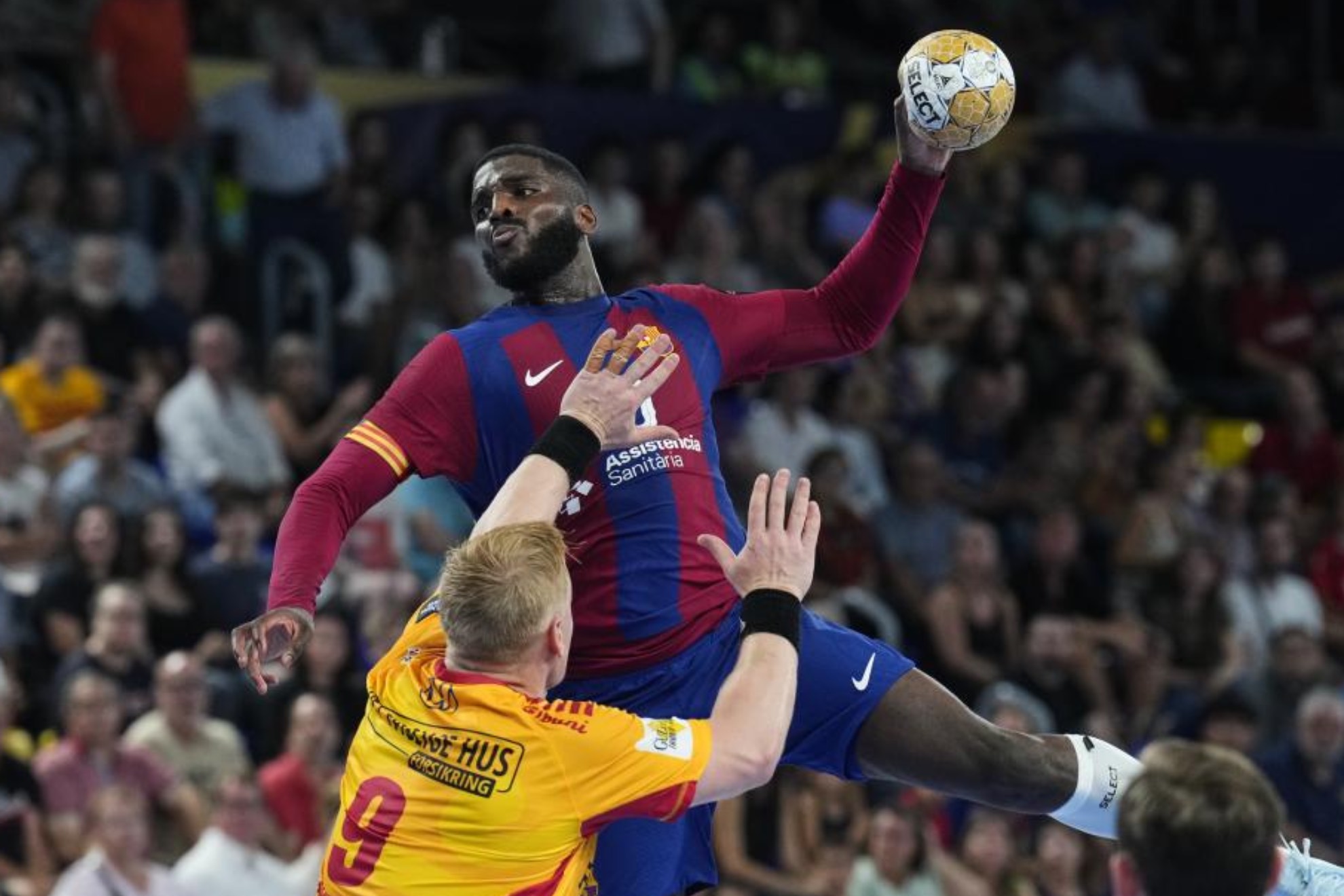 Los azulgranas Mem y Nielsen optan al MVP europeo de la 2023/24