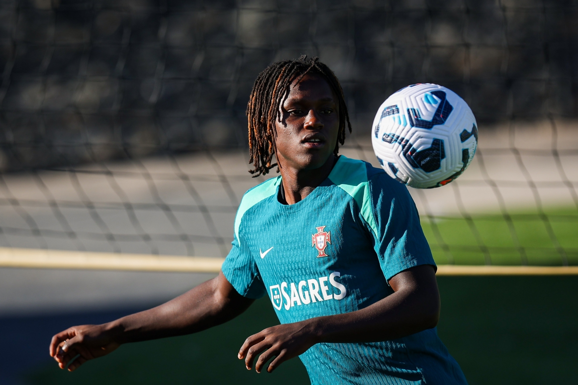 Geovany Quenda, el 'menino' que puede romper un récord de Futre de hace ...