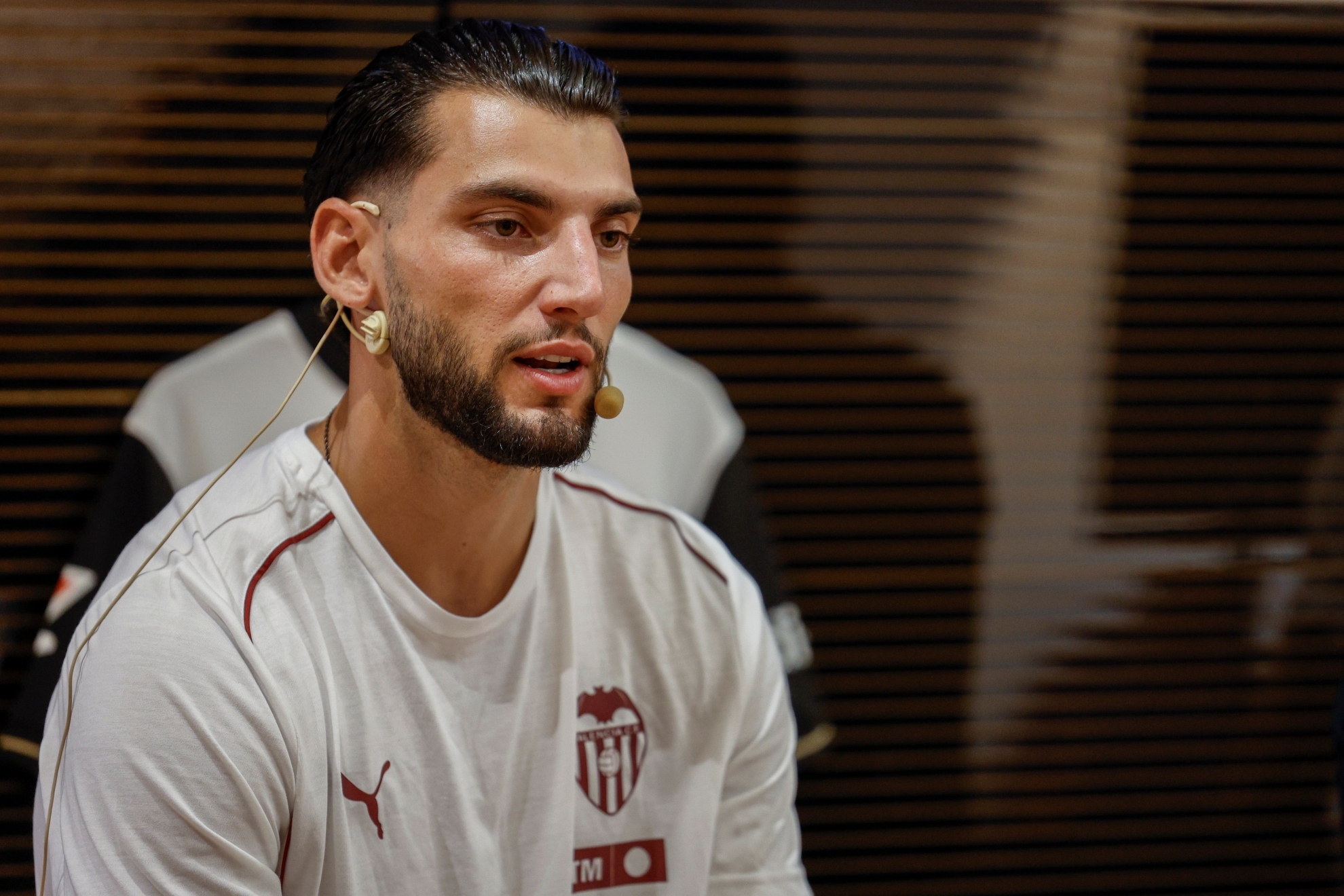 Rafa Mir acepta la multa económica del Valencia