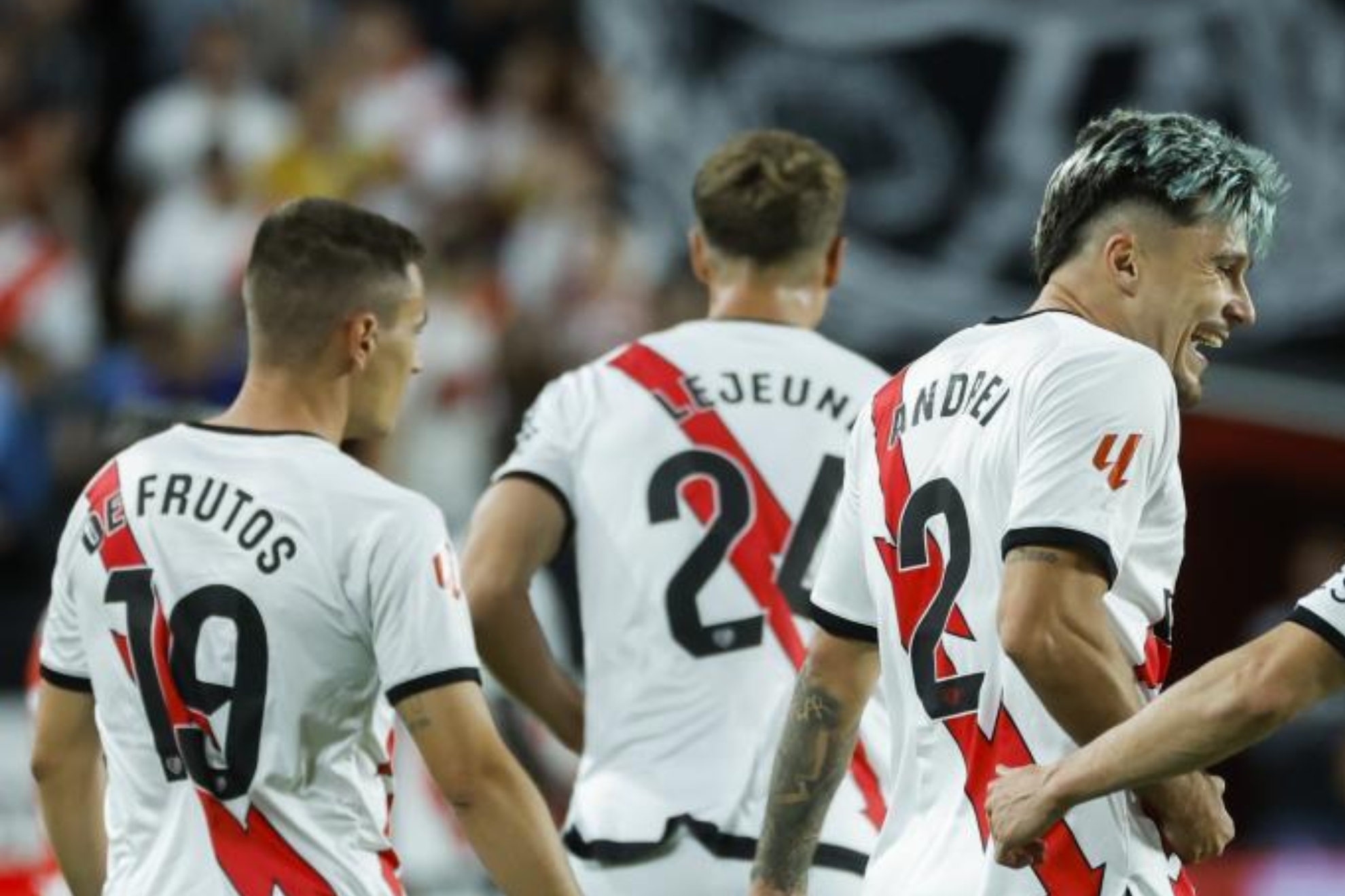 Al son que toquen De Frutos y Ratiu